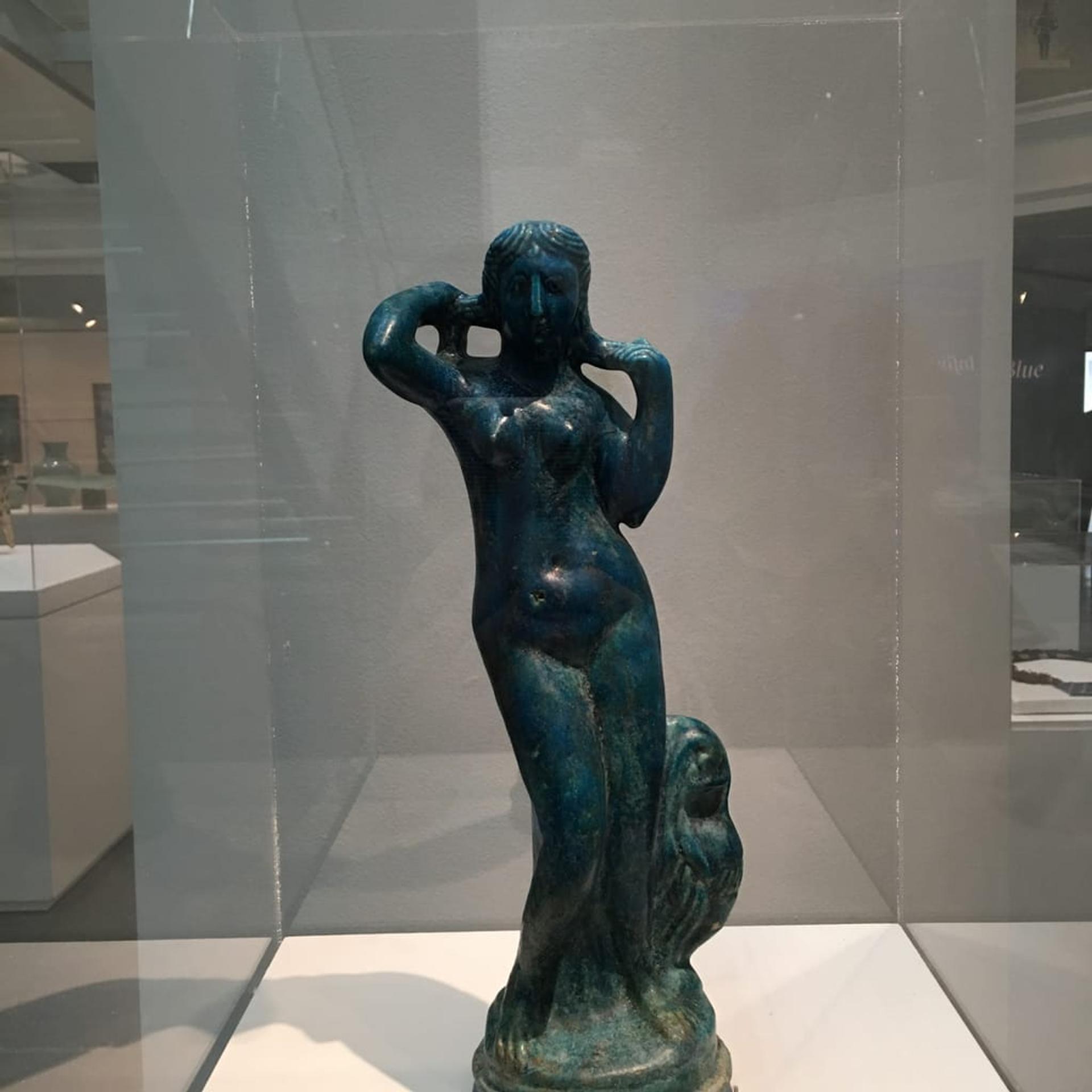 Statuette of Aphrodite Anadyomene · Brooklyn Museum