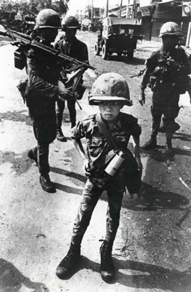 WAR/PHOTOGRAPHY: Images of Armed Conflict and Its Aftermath · Brooklyn ...