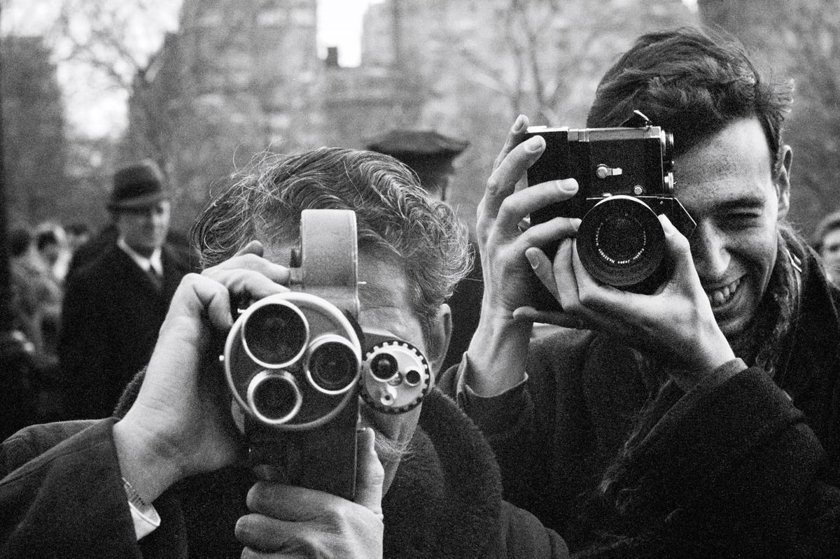Paul McCartney Photographs 1963–64: Eyes of the Storm · Brooklyn Museum