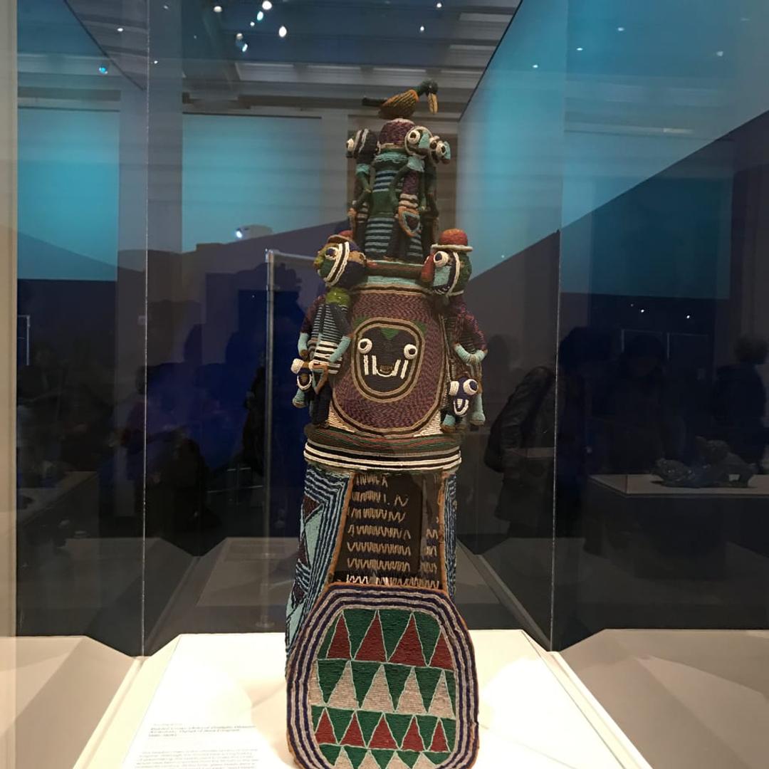 Beaded Crown (Ade) of Onijagbo Obasoro Alowolodu, Ògògà of Ikẹ́rẹ́ (r ...